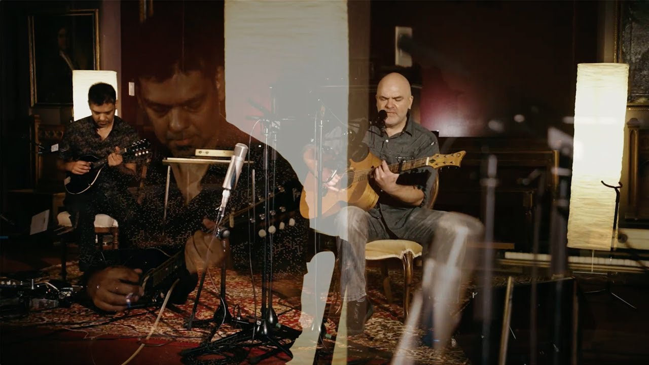 David Leask - The Legend of Joe Labobe (Live Performance) - YouTube