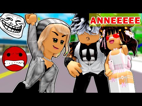 TÜRK ANNESİ GİBİ DAVRANIP TROLLEDİM😂Evden Kaçtı Evlendi😂(Roblox Brookhaven 🏡rp)