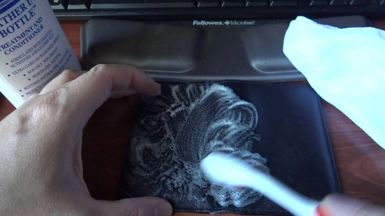 How To Clean your Luxury Leather Wallet - YouTube