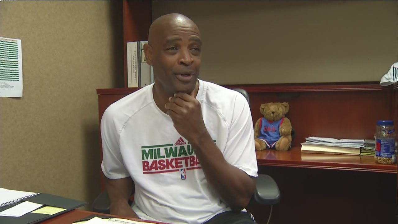 Exclusive interview with Coach Larry Drew - YouTube