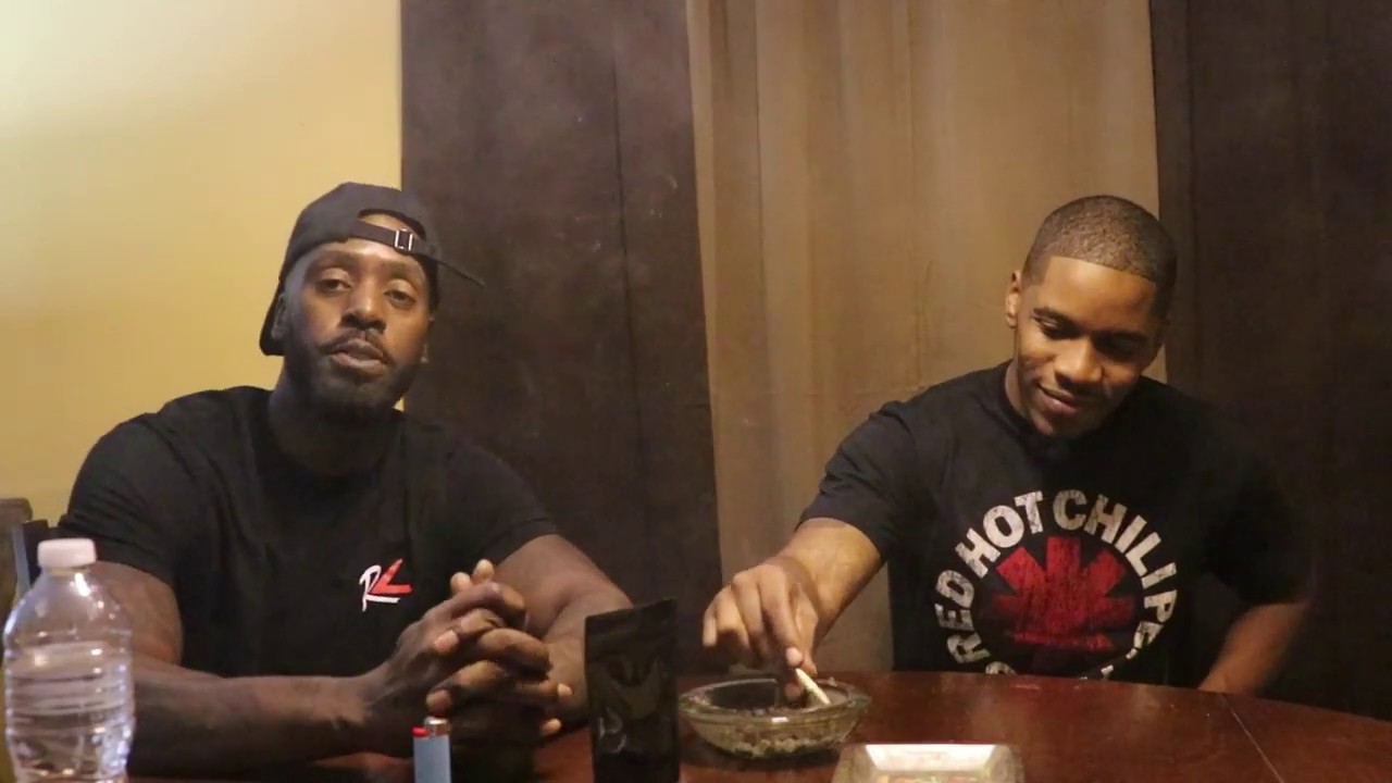 Blueberry Cruffin (cannatique farms) weed/strain/cannabis review - YouTube