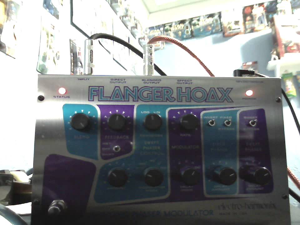 Flanger Hoax Tape Like Flange - YouTube