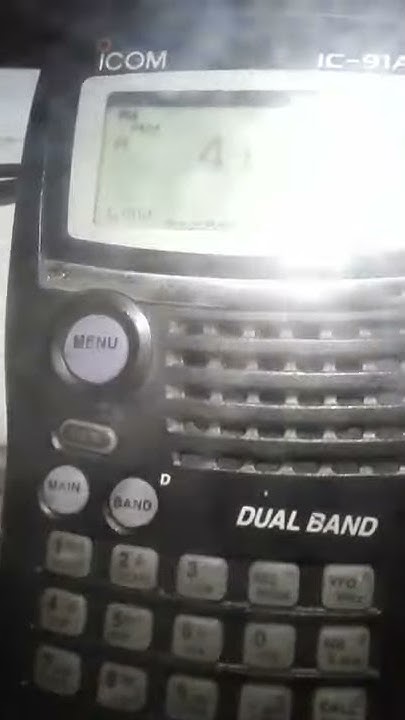 Icom IC-91A "AM HF Comm - 4.110 MHz" - YouTube
