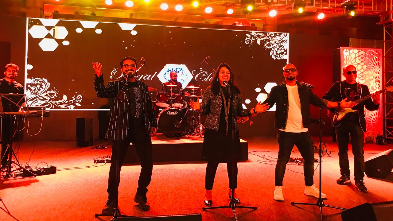 RAAG THE BAND-LIVE CONCERT - YouTube