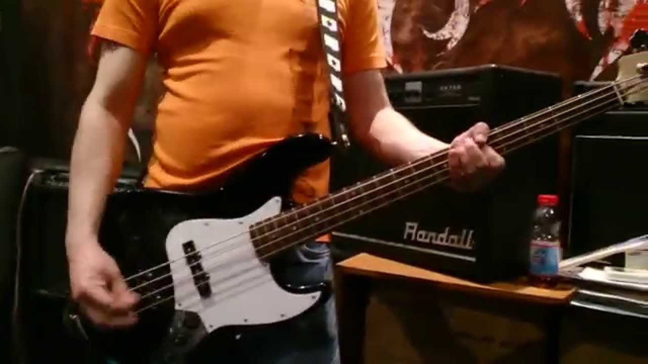 The Offspring - Gotta Get Away (Bass Cover) - YouTube