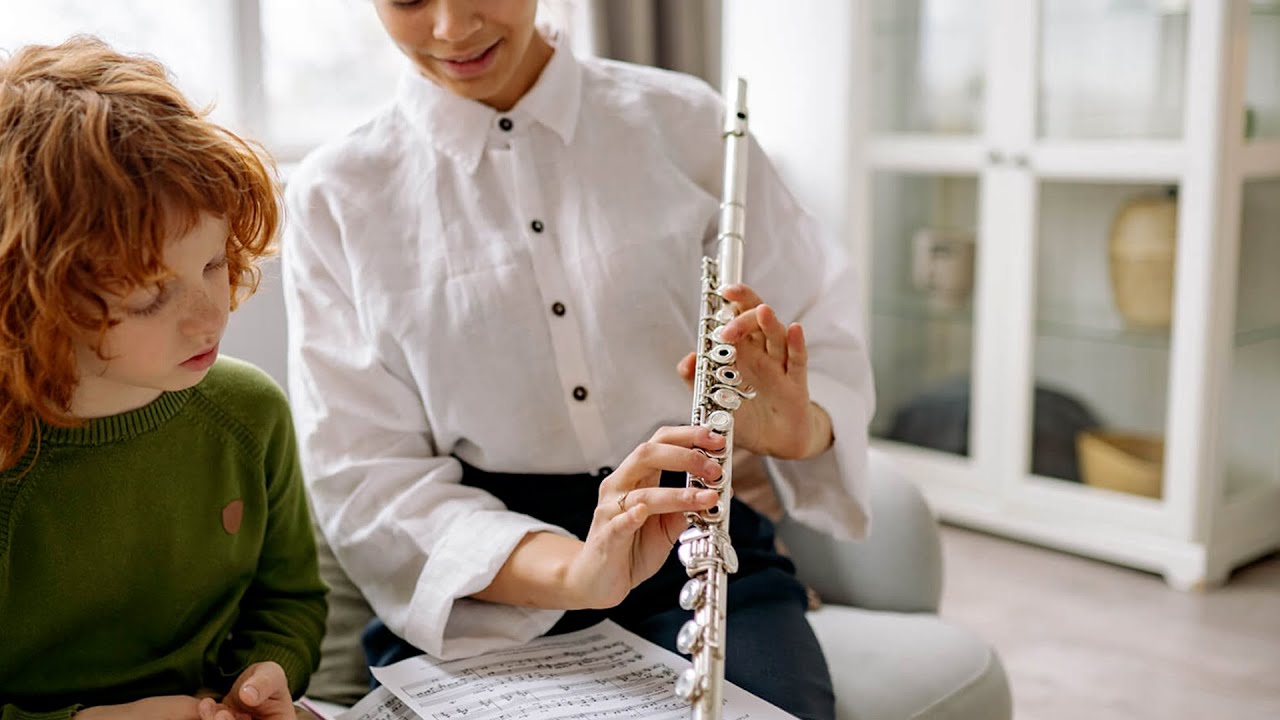 Flute Buying Guide | All You Need To Know! [2023] - YouTube