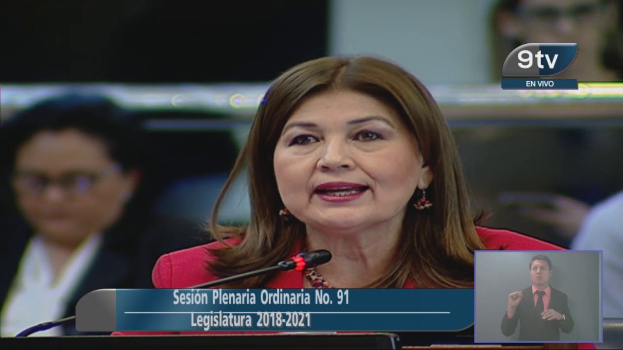 LUCIA DE LEÓN - YouTube