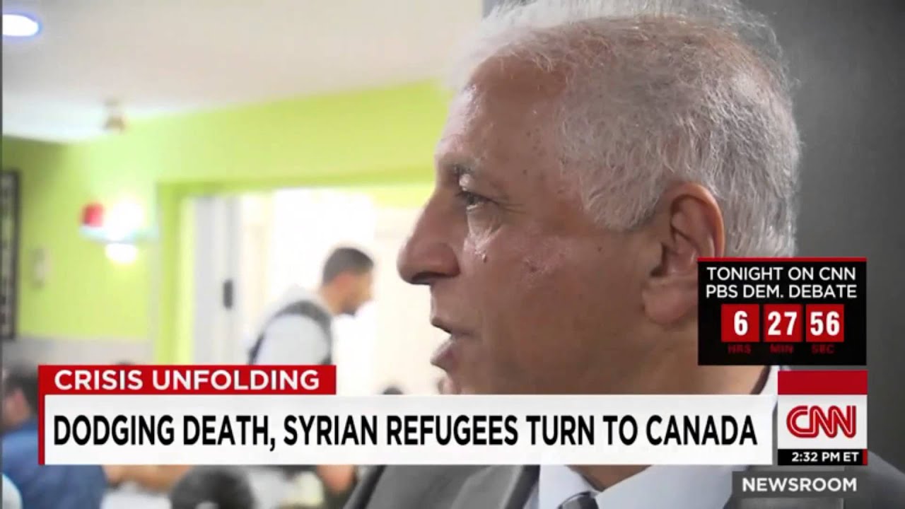 CNN: Canadian city welcomes Syrian immigrants - YouTube