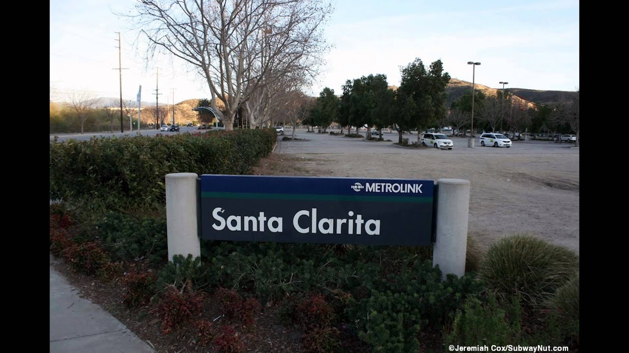 Santa Clarita Metrolink Station - Metrolink Antelope Valley Line - YouTube