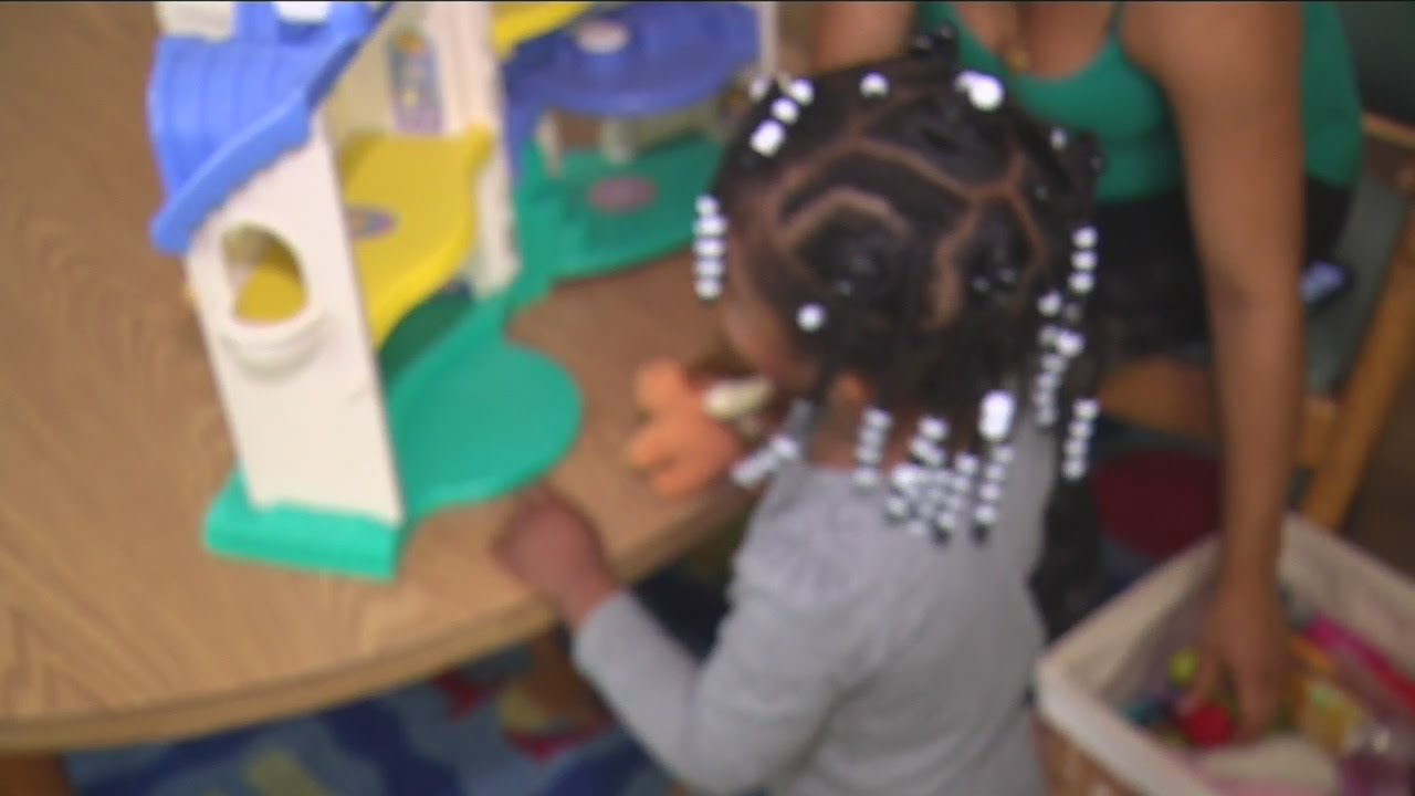 Report: 4 of 5 black children in Wisconsin live in poor homes - YouTube