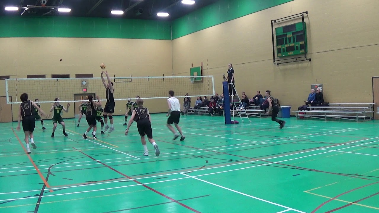 Volleyball Marc André Fournier, Charles St Aubin - YouTube