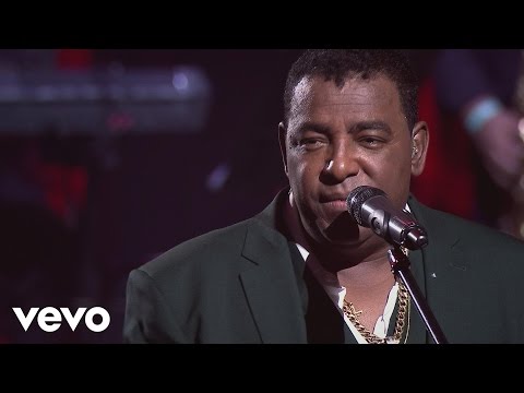 Gigantes do Samba, Raça Negra, Só Pra Contrariar - Deus Me Livre (Ao Vivo)