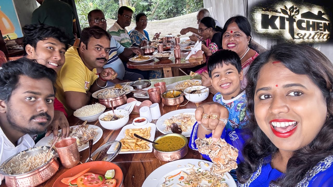 Kitchen Sutra Restaurant এ সবাই জমিয়ে Mutton Biriyani, Mutton Curry ...