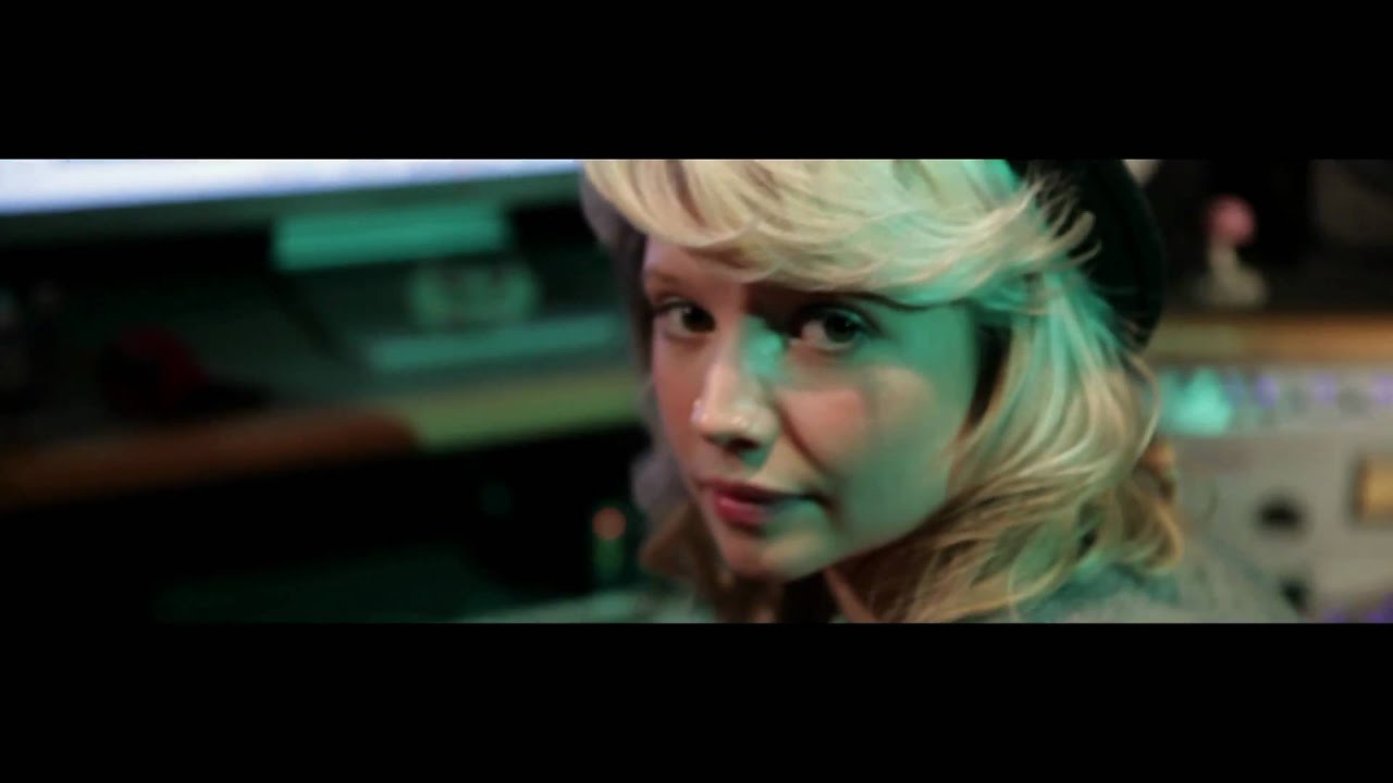 DigiBoy Studio Sessions Vol1: B.Traits & Donae'o - YouTube