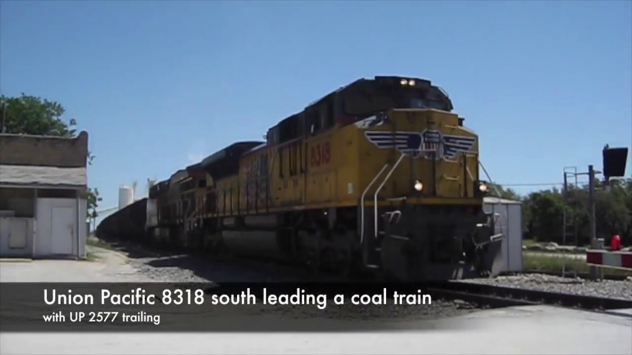 Union Pacific coal train in Austin, TX - 5 May 2018 - YouTube