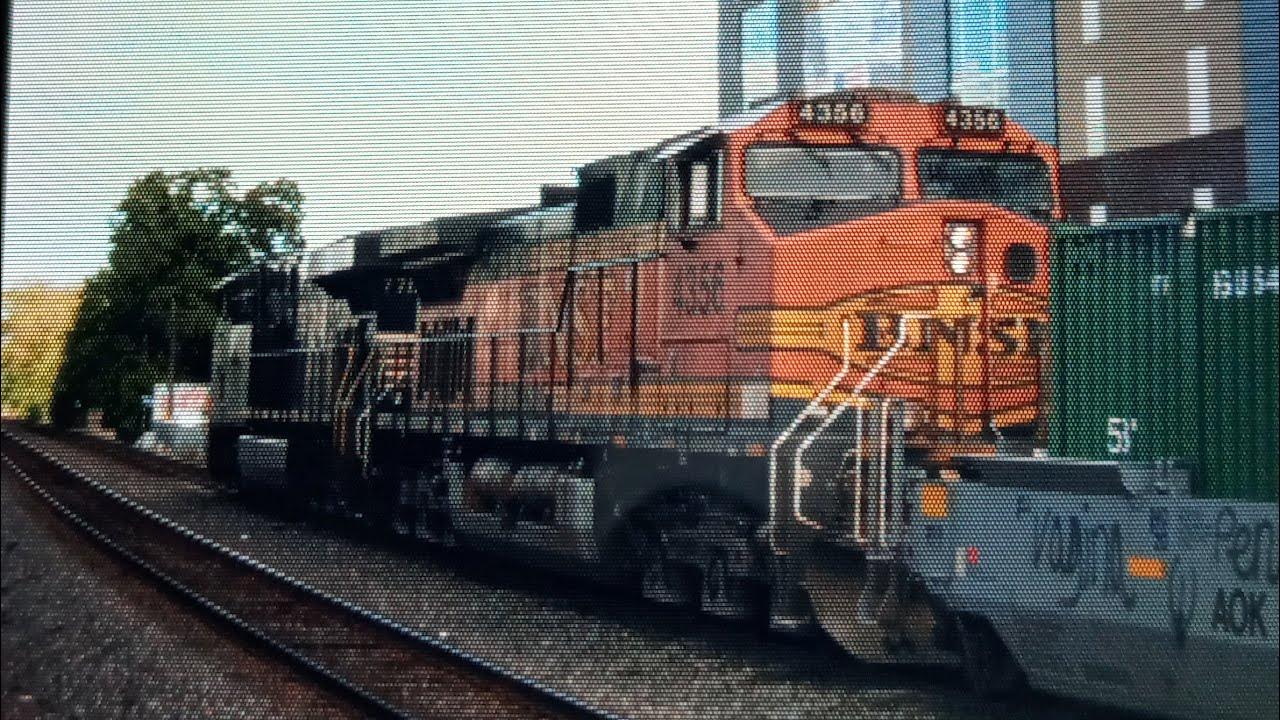 7712 ES44DC Leads Ns 26/24X? Wth/ BNSF Dash-9 Trailing!! - YouTube
