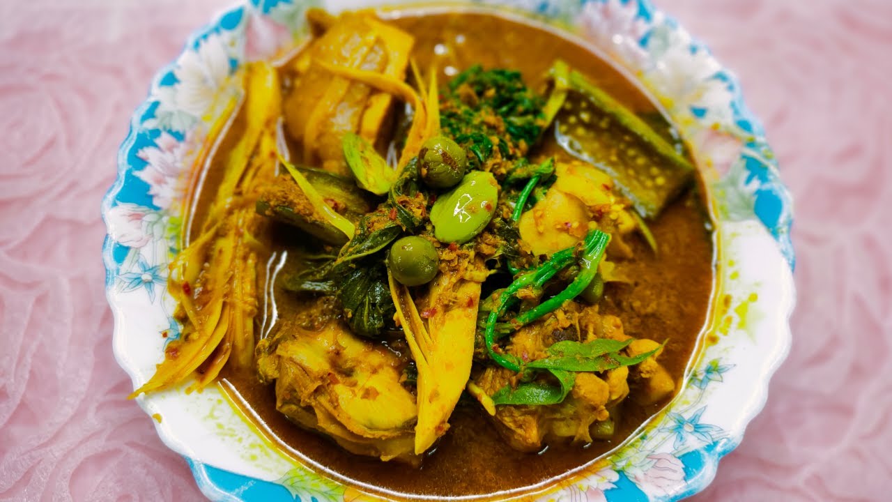 Gulai Aserom Ayam Warisan Pahang - YouTube