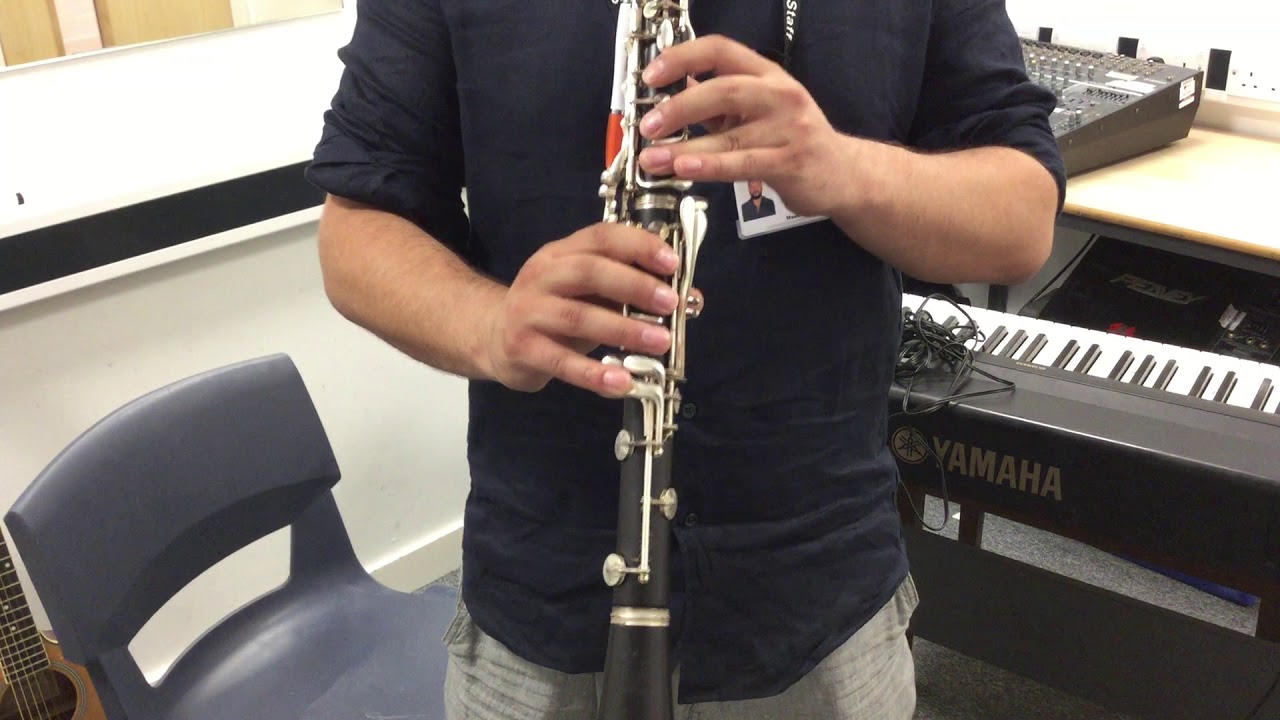 27. Clarinet - F Major Scale - YouTube
