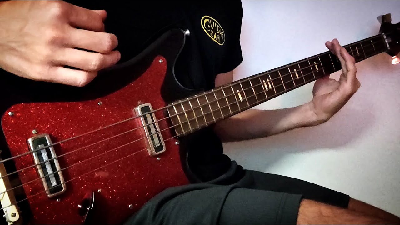 Kavkaz Soviet Bass - Vintage Soviet Bass Guitar MADE IN URSS '70 - YouTube