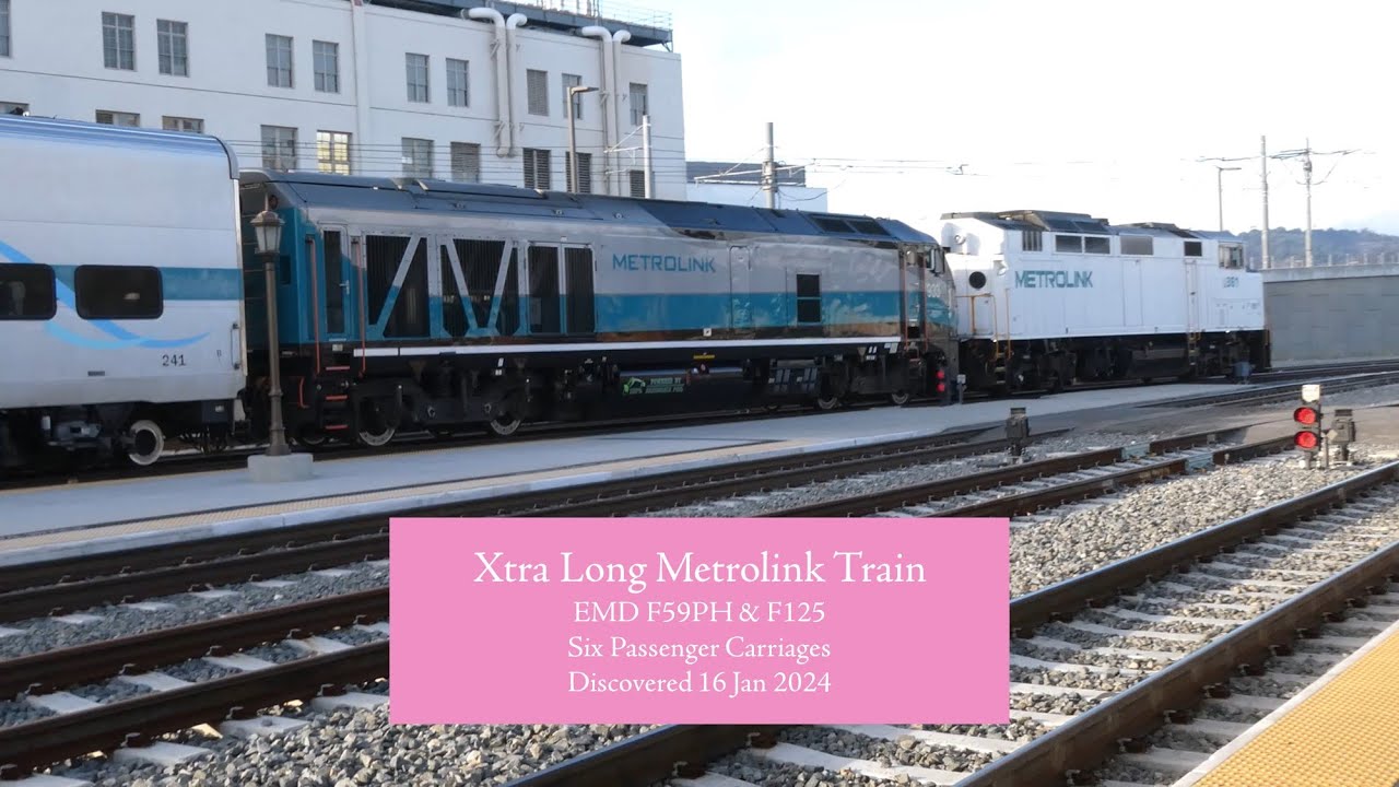 LONG Metrolink Train With EMD F59PH and F125 Pushing Enters Union ...