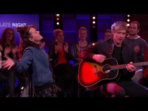 Jennie Lena covert Uptown Funk - RTL LATE NIGHT - YouTube