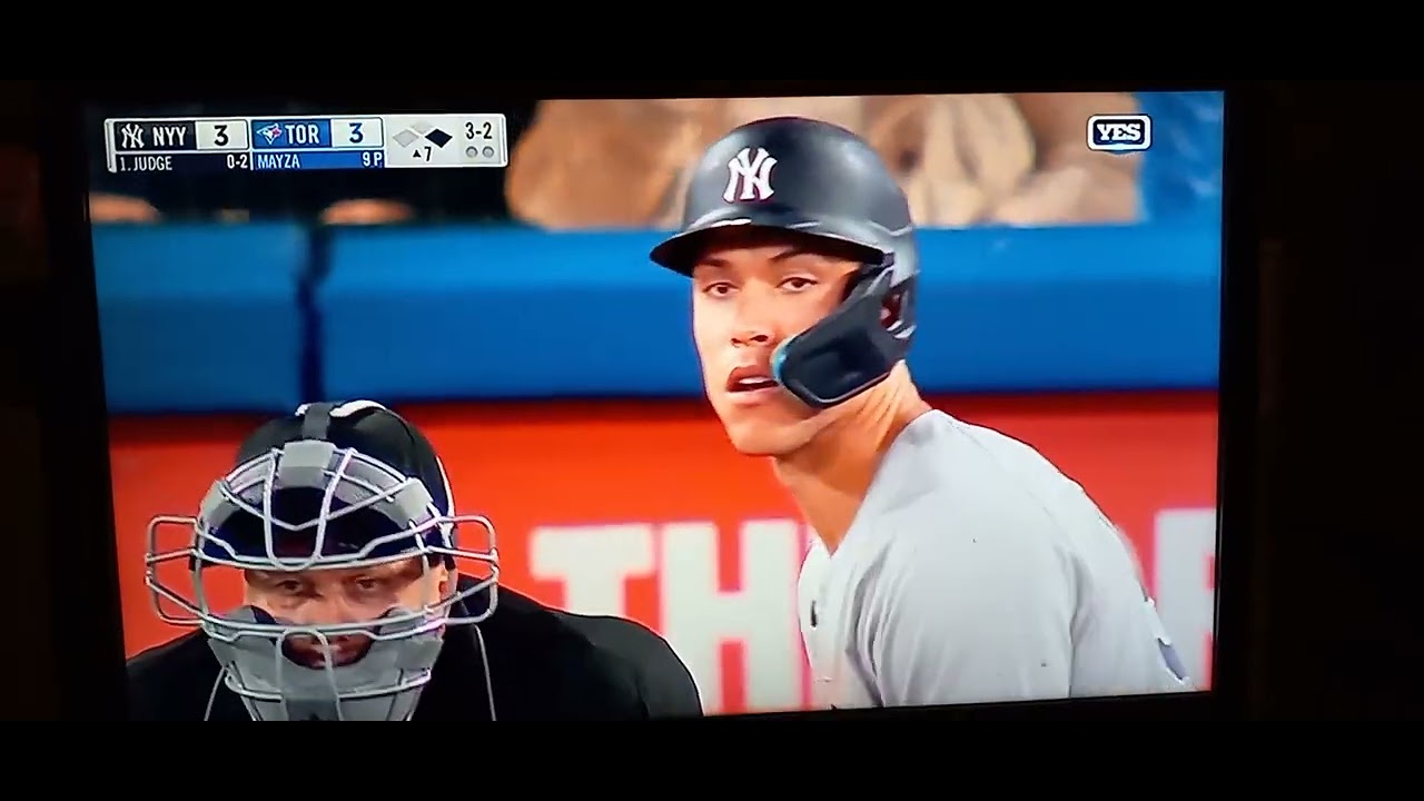 New York City up-close - Aaron Judge hits home run number 61, September ...
