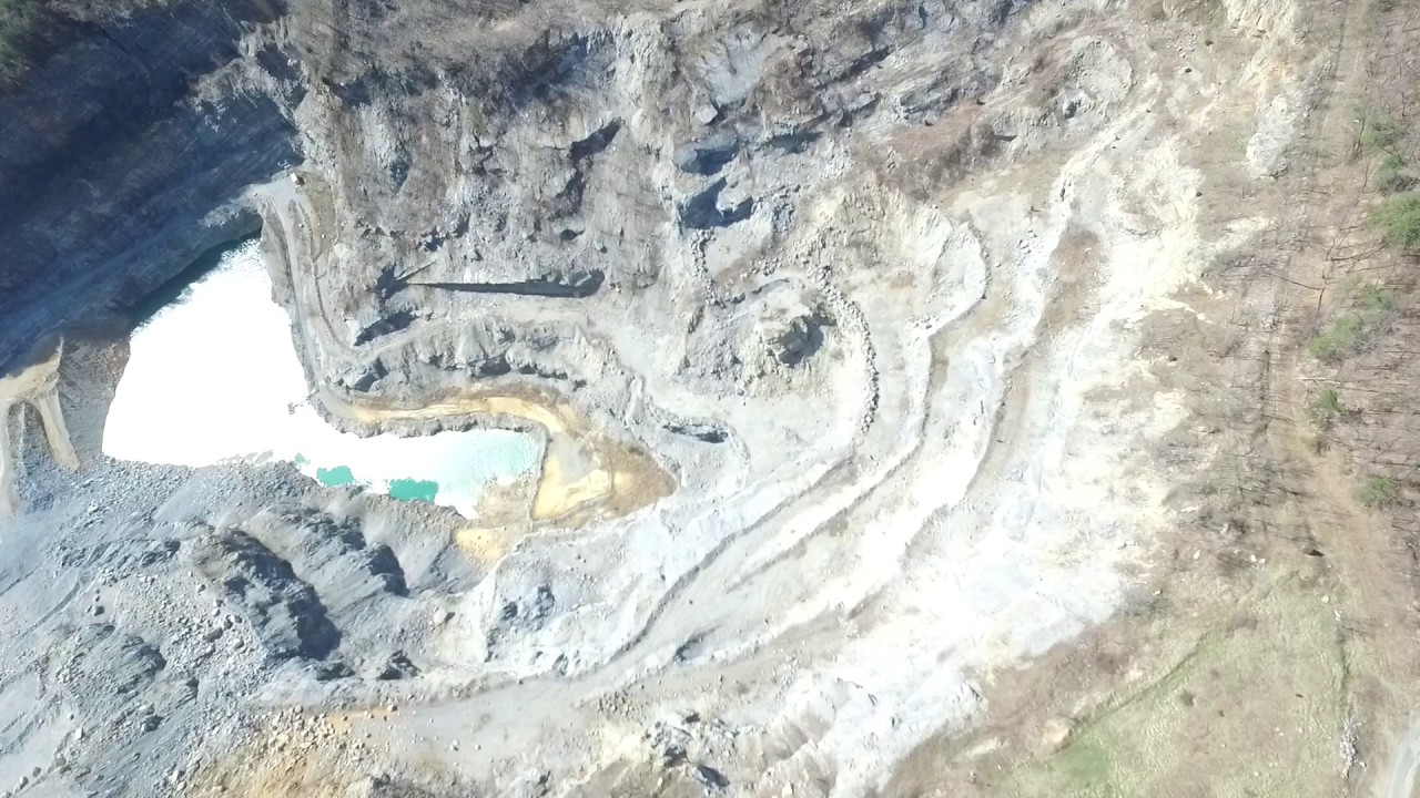 Blue Ridge Parkway, Quarry Overlook - YouTube