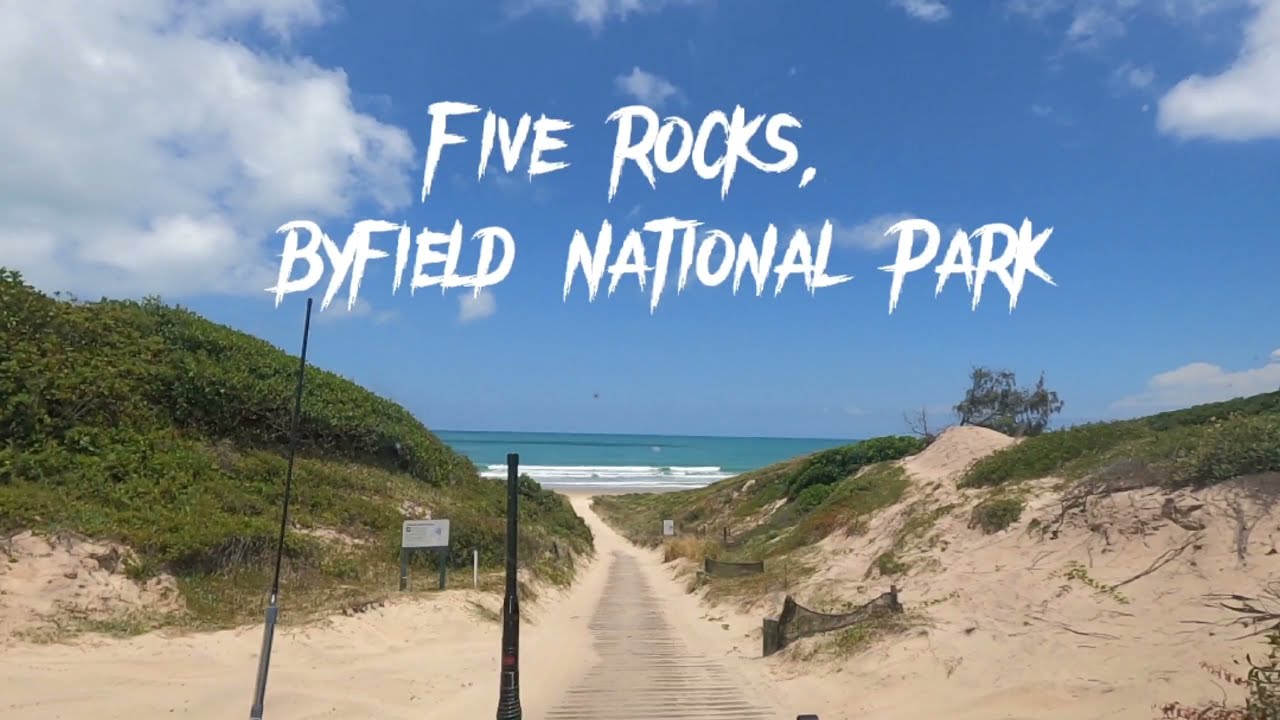 Pajero Taking On The Tracks At Five Rocks (Byfield) - YouTube
