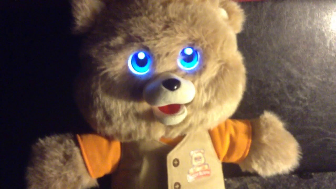 Teddy Ruxpin 2017 startup - YouTube