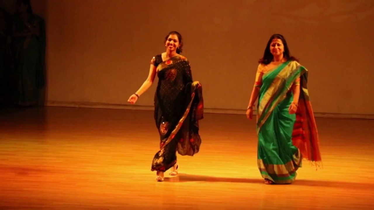 V & VI Girls - Fashion Show - YouTube