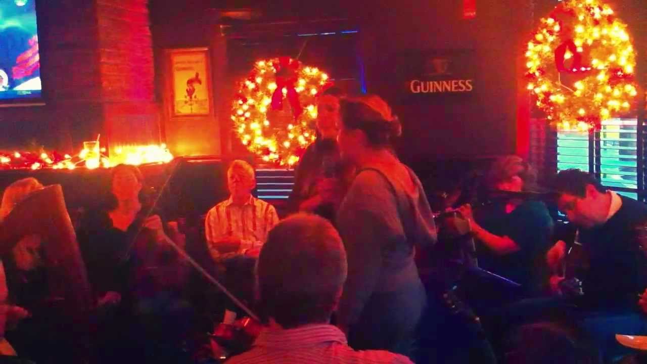 singing in an irish pub - YouTube