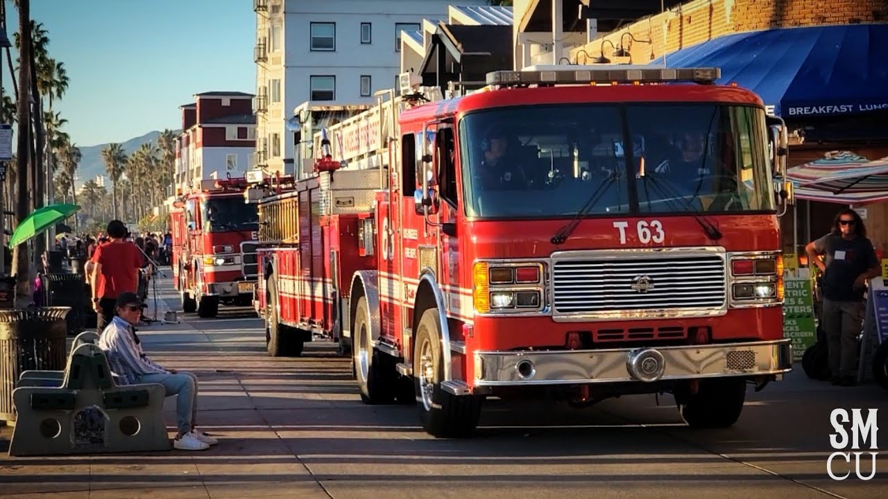 FIRE TRUCKS ON VENICE BEACH BOARDWALK - YouTube