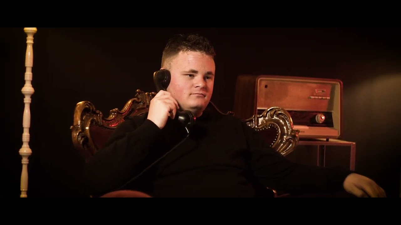 Robbie Goorden - Als Een Leeuw In Een Kooi (Officiële Videoclip ...