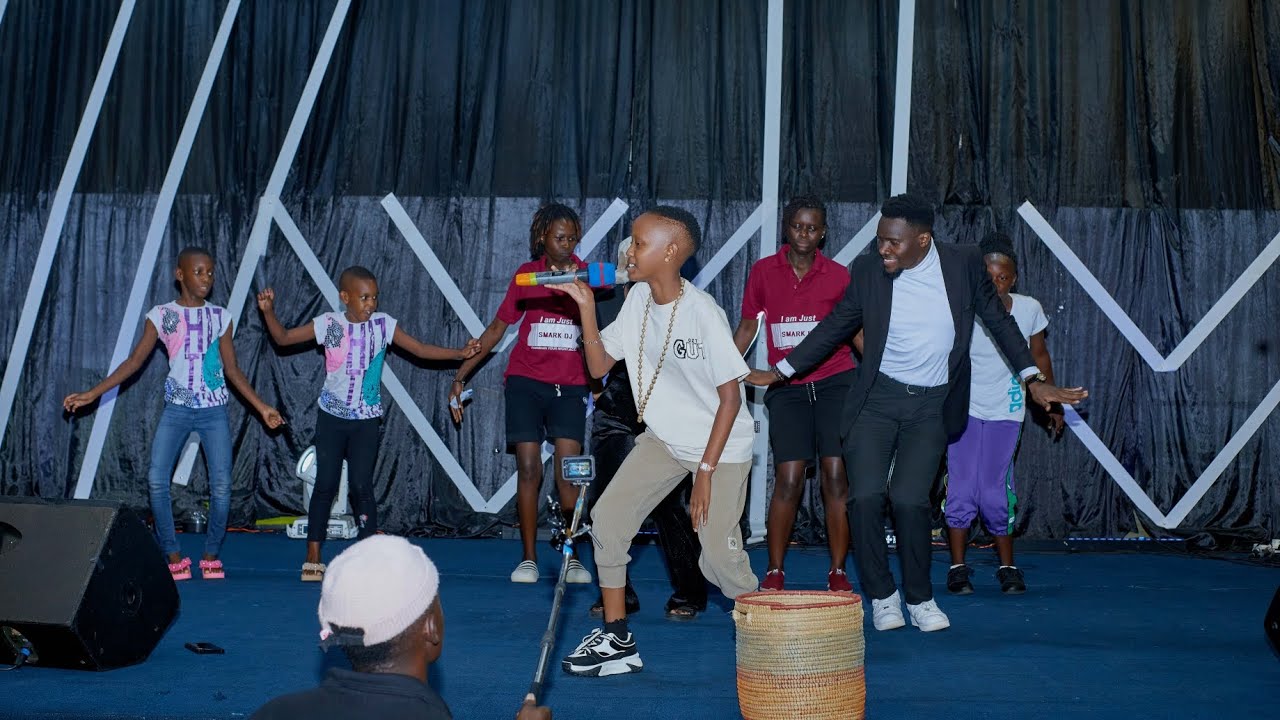 Gospel Easter extravaganza - YouTube