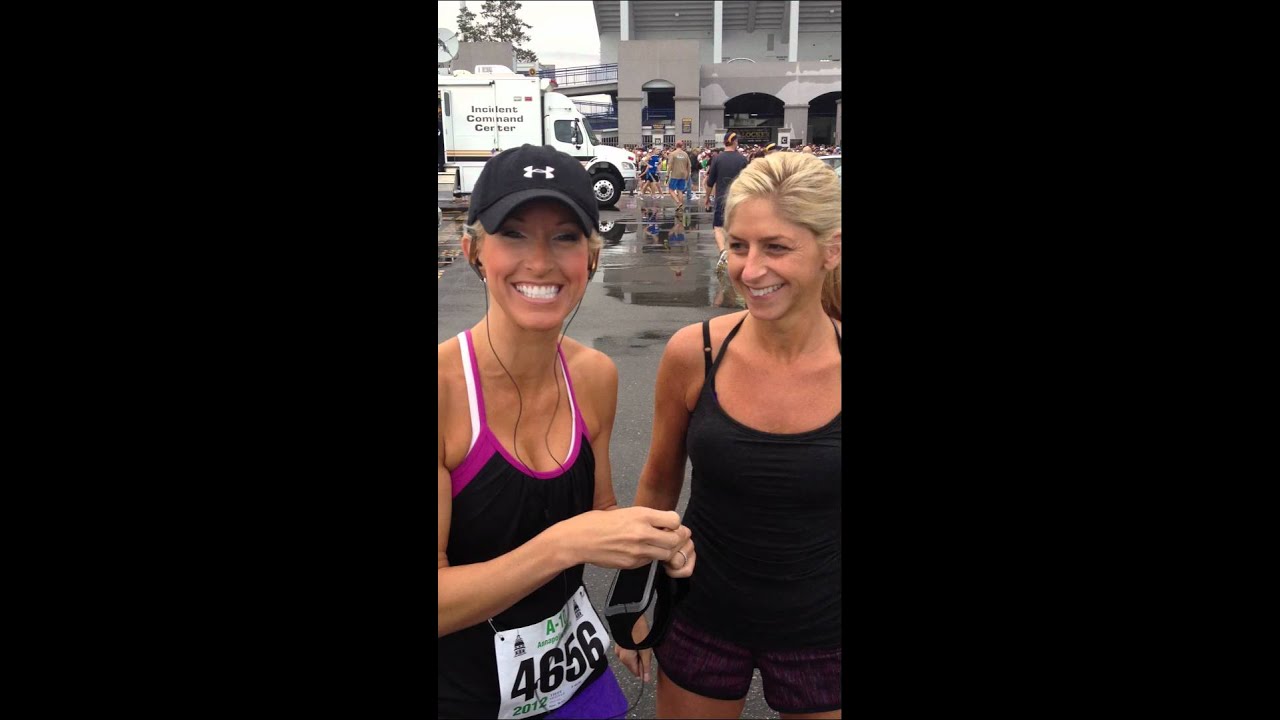 Meghan Tieff - PRE Annapolis 10 mile run!! - YouTube
