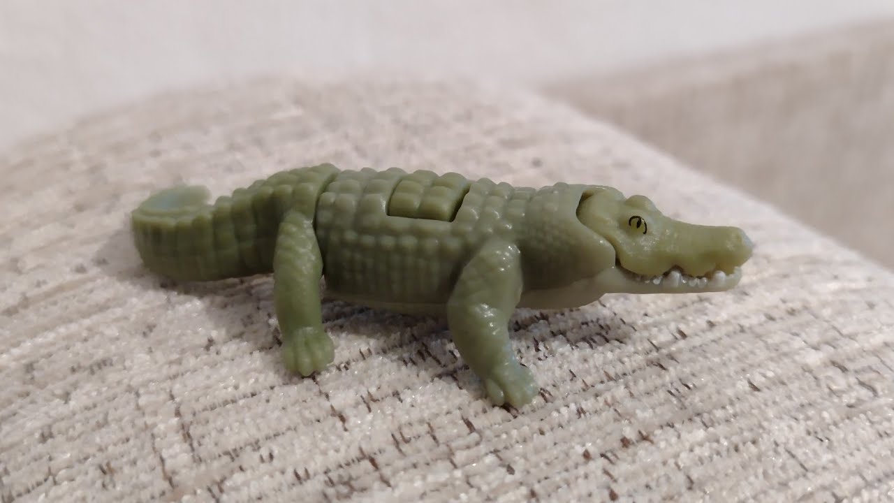 Beba i Tata - Otvaramo Kinder Jaje - 2. Epizoda - Krokodil @BebaPlace ...