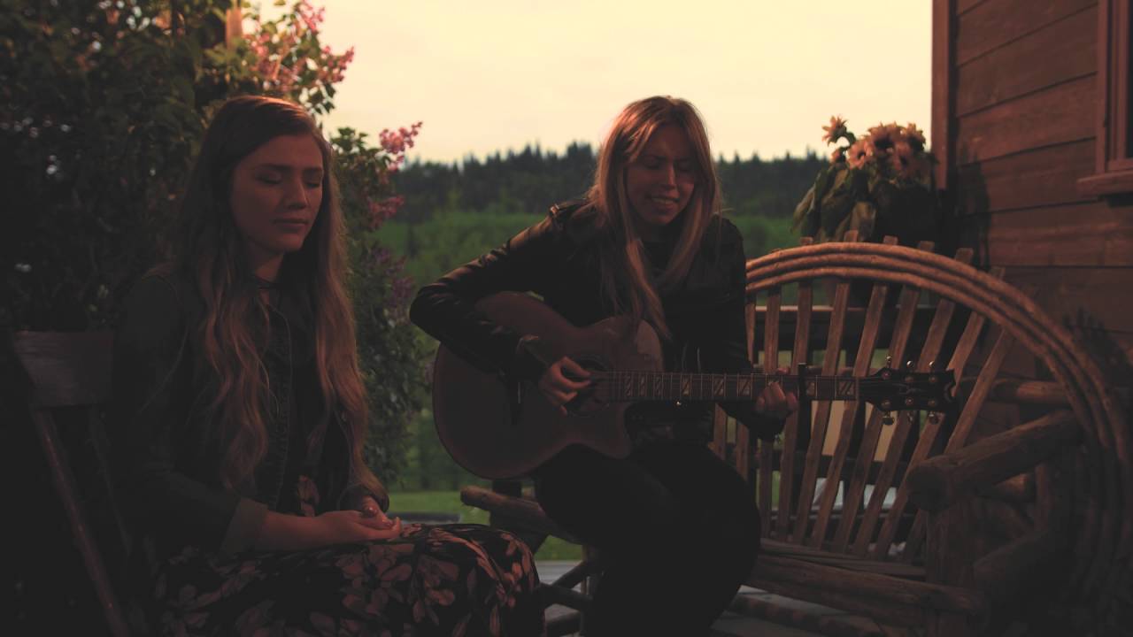FRONT PORCH SESSIONS: Crazy (Patsy Cline Cover) - Maddison Krebs ...