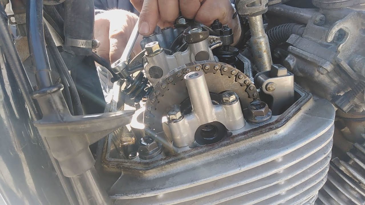 mastorakos: ΡΥΘΜΙΣΗ ΒΑΛΒΙΔΩΝ ΣΕ HONDA STEED. - YouTube
