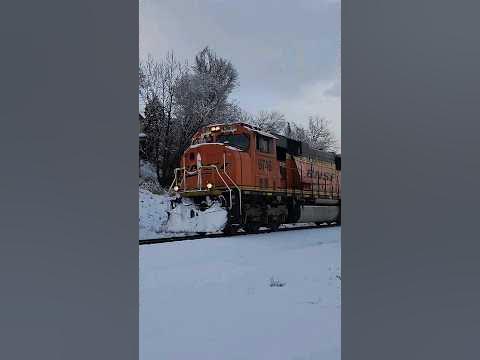 AMAZING SD70MACe LEADER ON THIS COAL TRAIN!!! - YouTube
