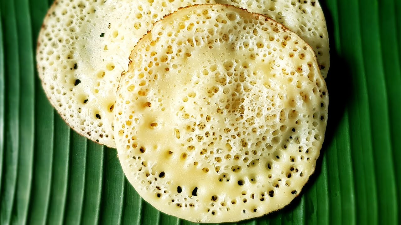 Mutta Pathiri/Ottada in Clay Pan - കേരള സ്റ്റൈൽ മുട്ടപത്തിരി / നമ്മുടെ ...