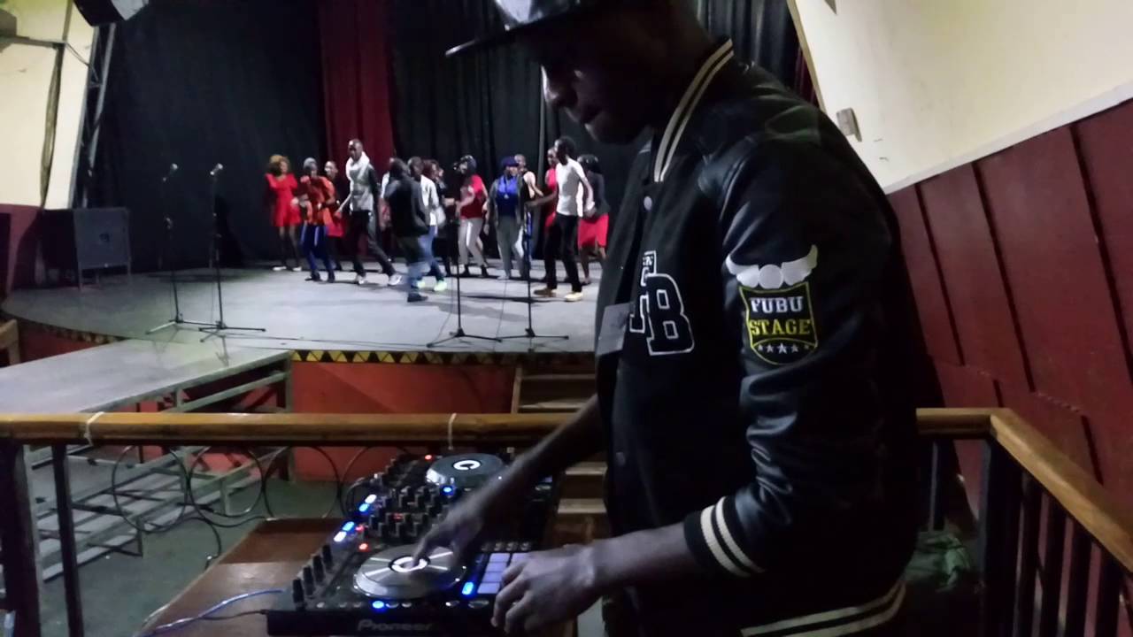dj reece kenya IN KISWCD cultural day @ sarakasi dome - YouTube