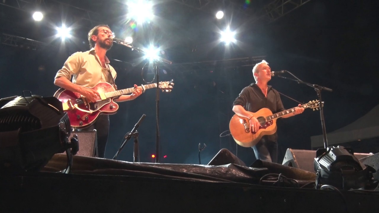 Les Innocents - YouTube