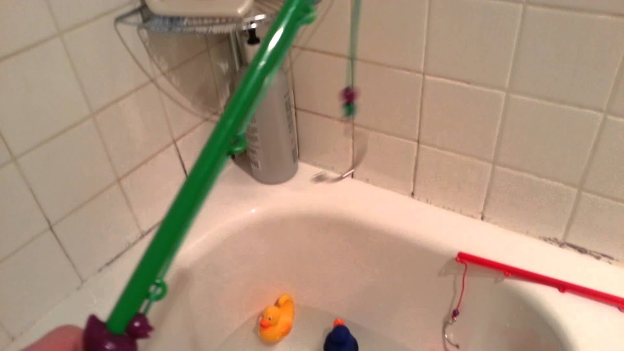 Rubber ducky fishing game. - YouTube