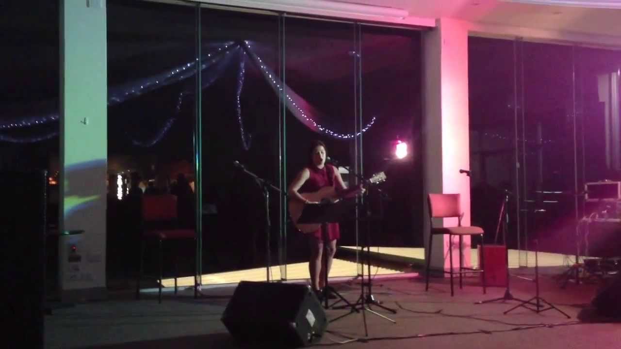 Zoe Hallam "Pumped Up Kicks" - YouTube