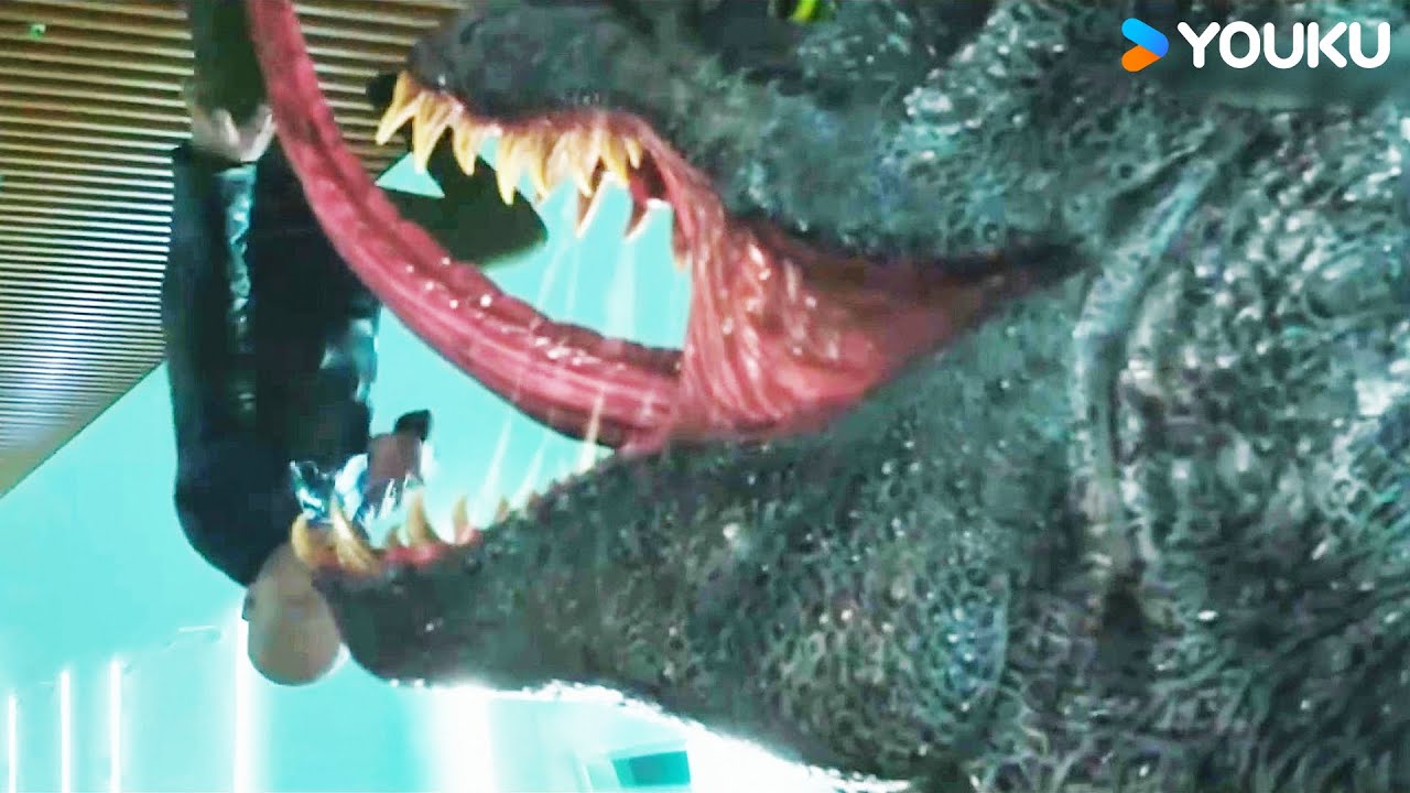 🦖💂‍♂️😱Evolved T-Rex snatched security chief! | Metamorphosis | YOUKU ...
