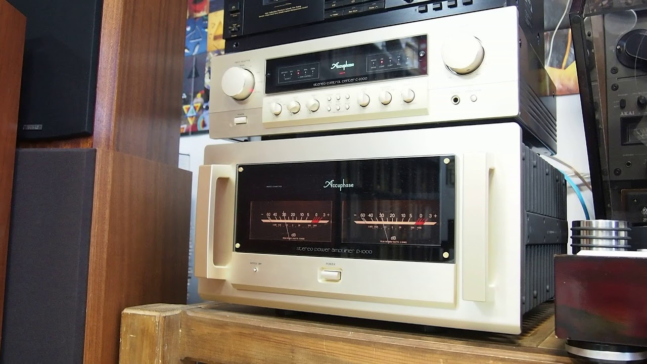 Accuphase C-1000, Accuphase P-1000 - YouTube