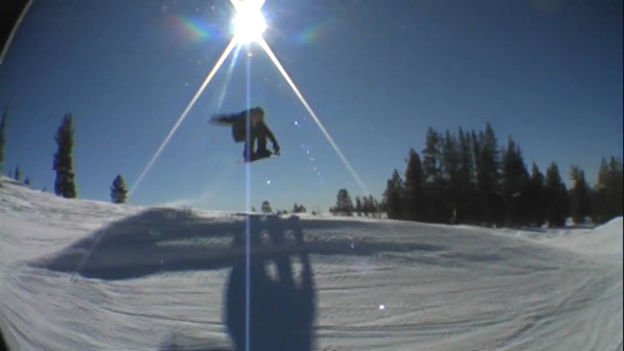 Snowboarding at Boreal ski resort - YouTube