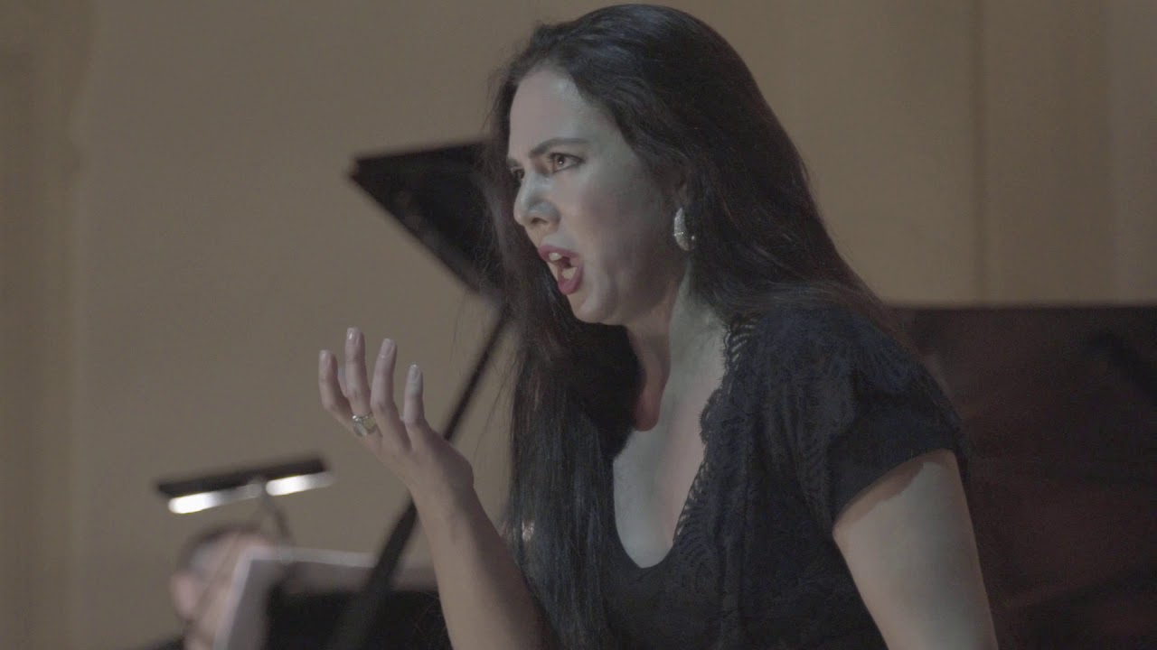 Festival der jungen Stimmen 2020 - Laura Meenen - YouTube