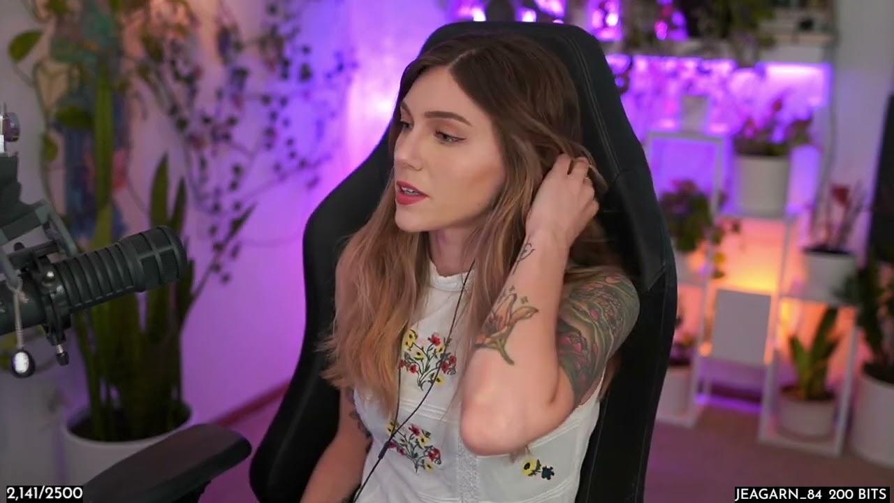 Marz answers a Question if didn't do Twitch - YouTube