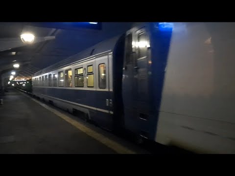 IR 1094 (Ruse - București Nord) sosind în gara București Nord + tren ...